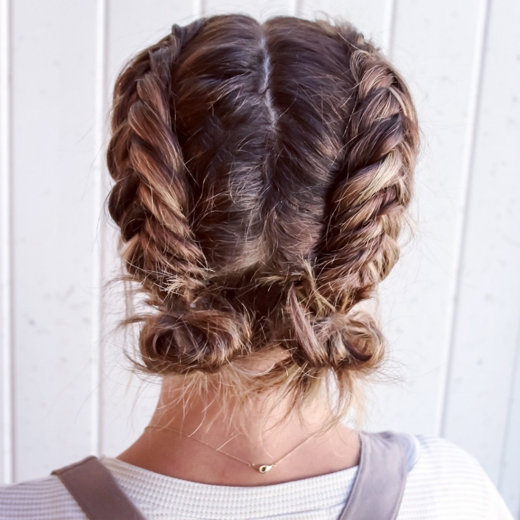 Idées de tresses faciles pour les cheveux courts – FEMME ET TENDANCE